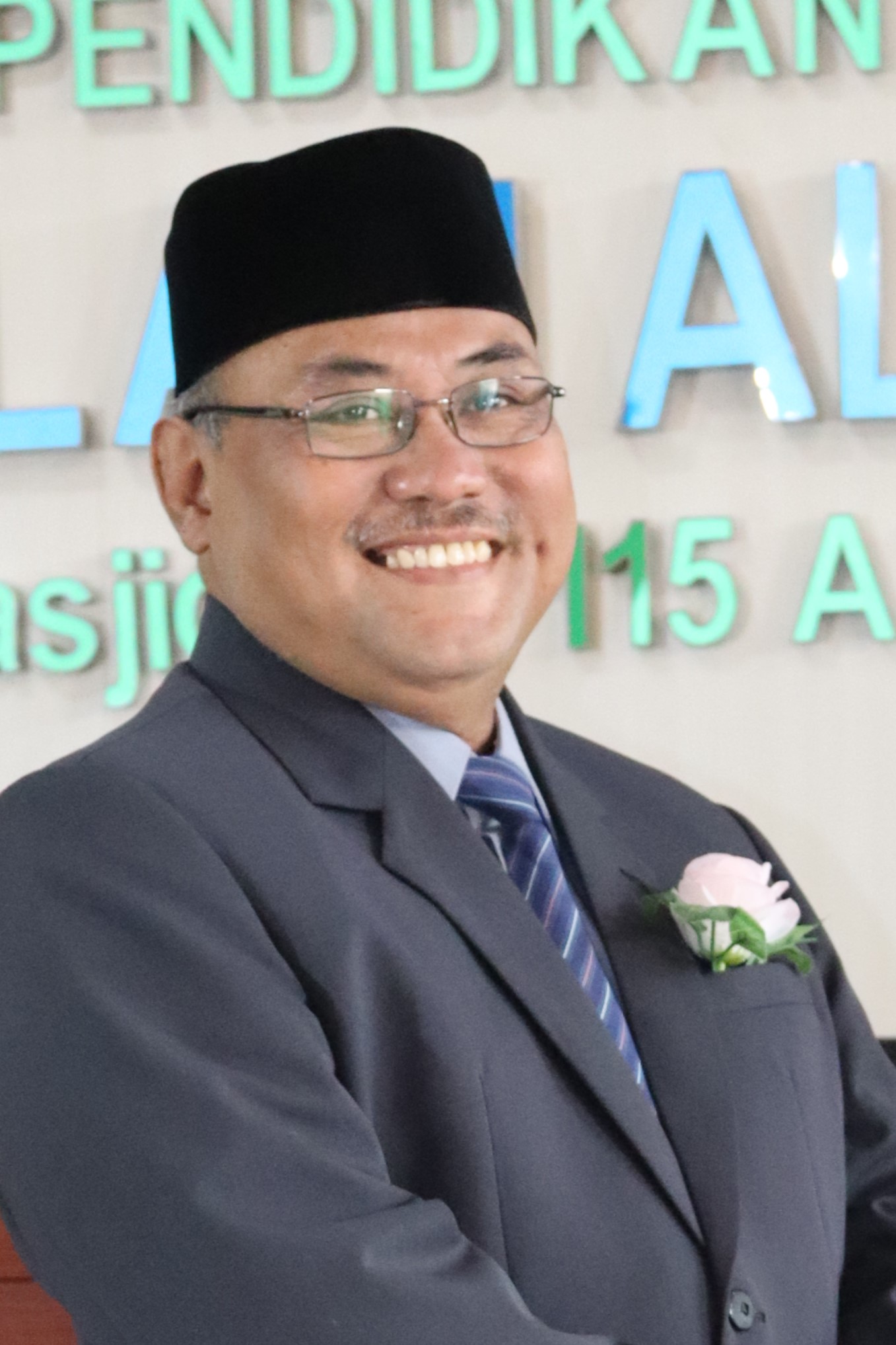 SIGIT RAHARJO, S.Pd, M.Pd – SD Islam Almaarif 02 Singosari